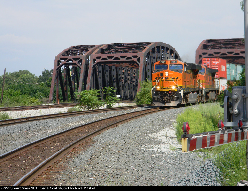 BNSF 7284
